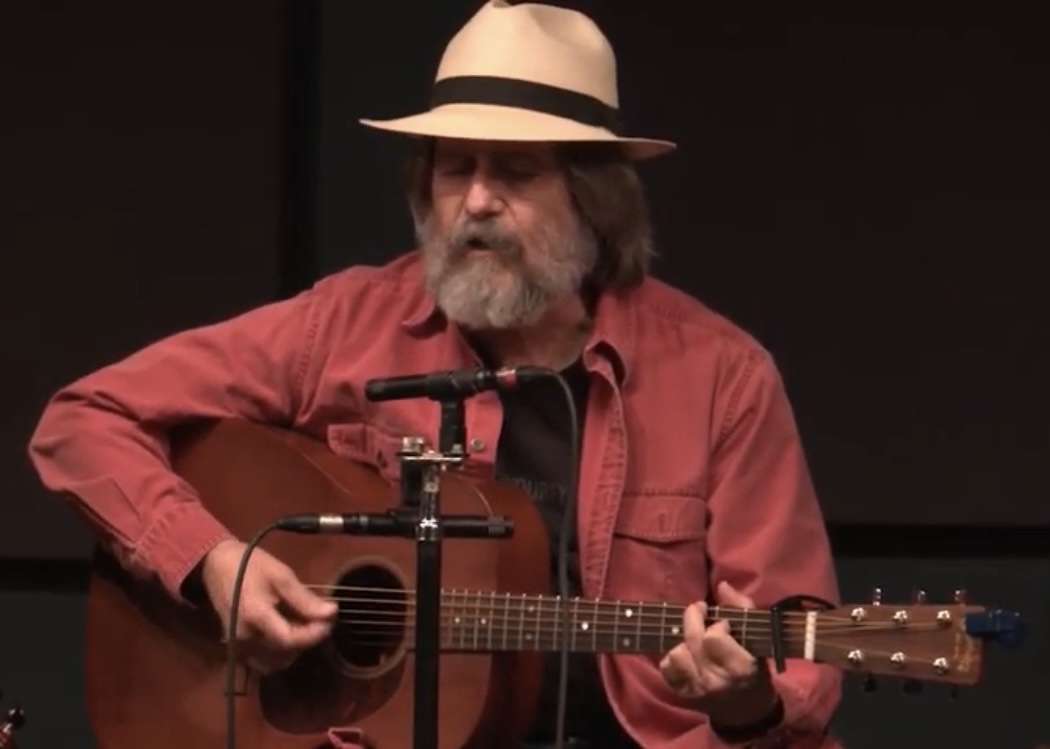 Tim Thornton – Many instruments. Many songs.